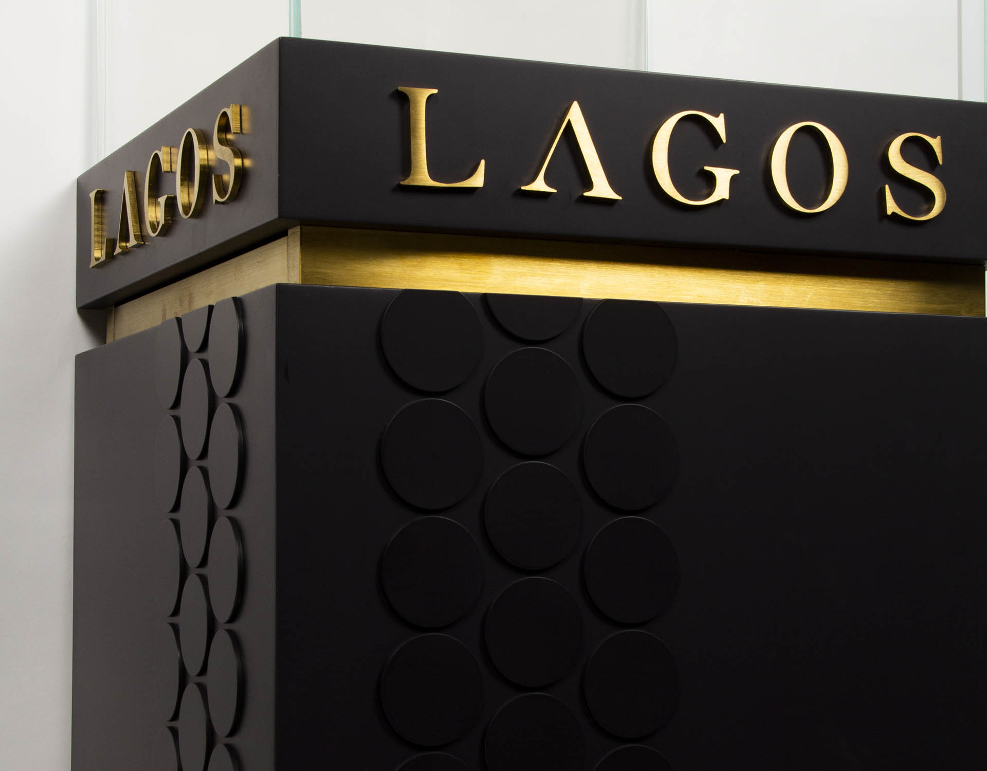 Lagos Vitrine | Pacific Northern